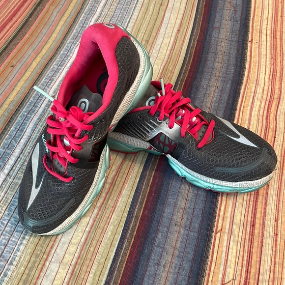 Shoes | Brooks Pure Cadence Running Shoes | Poshmark